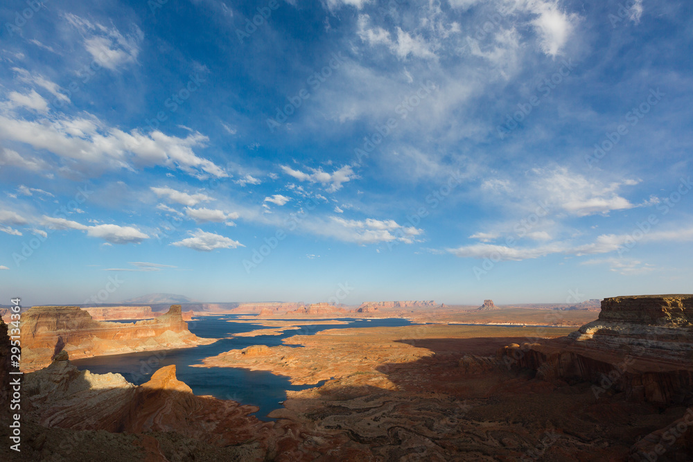 Alstrom Point, AZ, USA. Spectacular view of Lake Powell from the ...