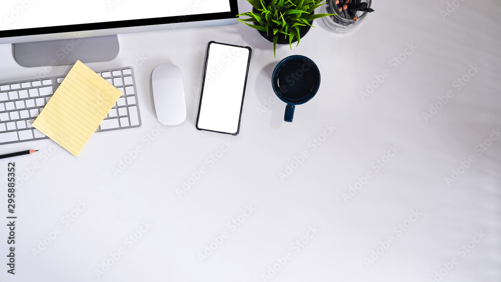 Mockup empty screen smartphone on office desk top view table. Stock ...