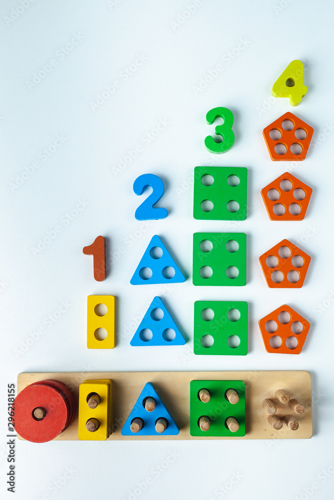 Montessori Wooden toy for learning numbers and shapes. Numbers from one ...