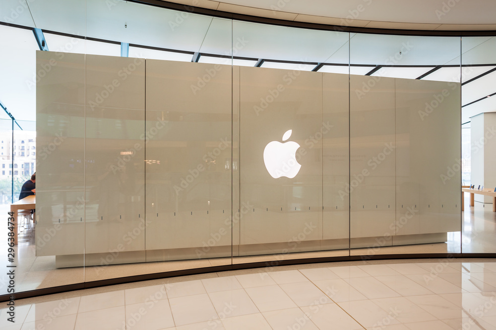 Apple Store in Dubai Mall, UAE Stock Photo | Adobe Stock