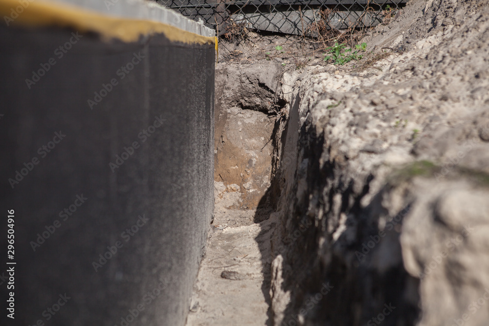 Waterproofing foundation bitumen. Foundation Waterproofing, Damp ...