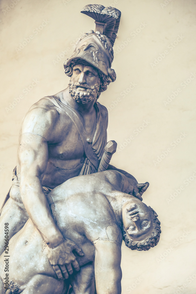 Foto de Menelaus supporting the body of Patroclus, in the Loggia dei ...