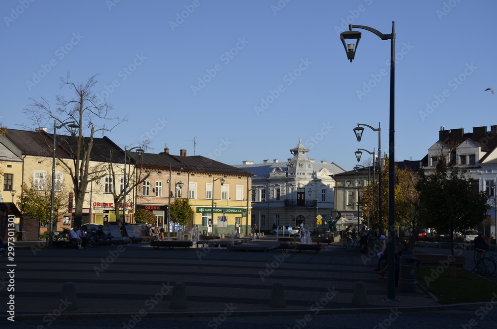 Mielec ,rynek ,kamienice w Mielcu ,zabytkowe kamienice Mielec , rynek w ...