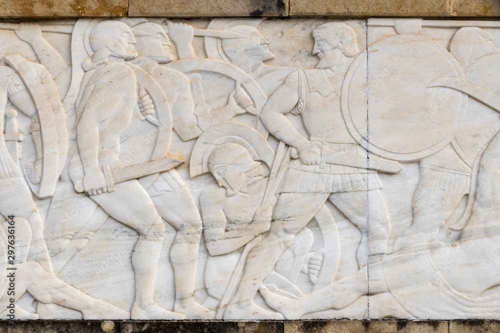 Foto de Thermopylae, Greece. Memorial monument to King of Sparta ...