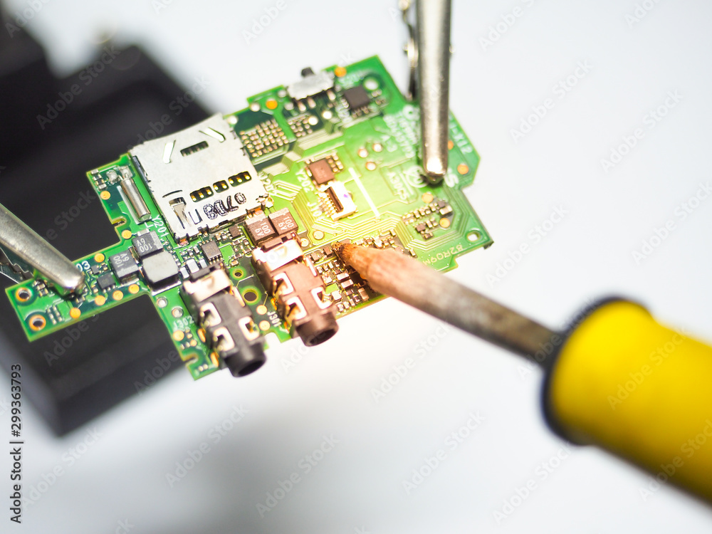 Repair of electronic devices, Repair of printed circuit boards in the ...
