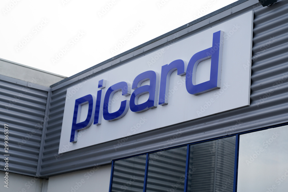 Picard shop logo sign store French supermarket food manufacture ...