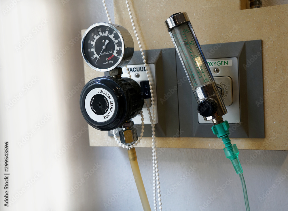 Vacuum and oxygen pressure system measurement control tool plug in ...