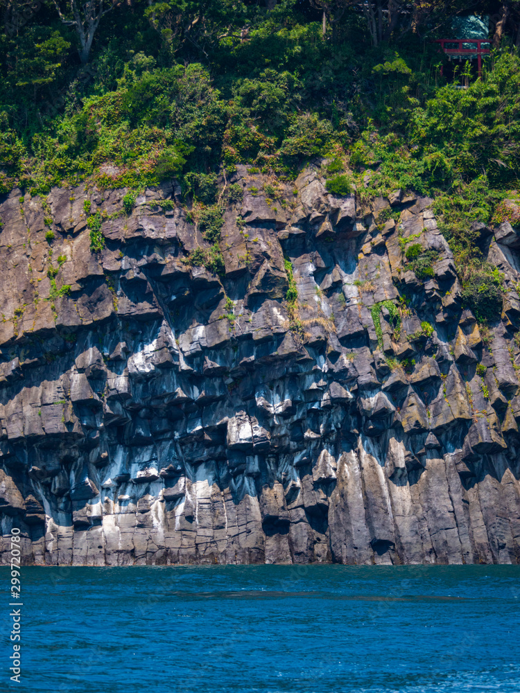 Columnar joints in Oshima island, Anto, Mikunicho, Sakai City, Fukui ...