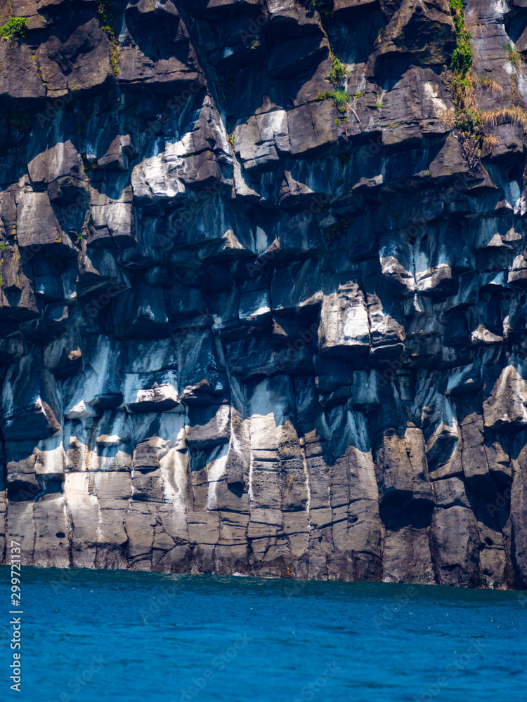 Columnar joints in Oshima island, Anto, Mikunicho, Sakai City, Fukui ...
