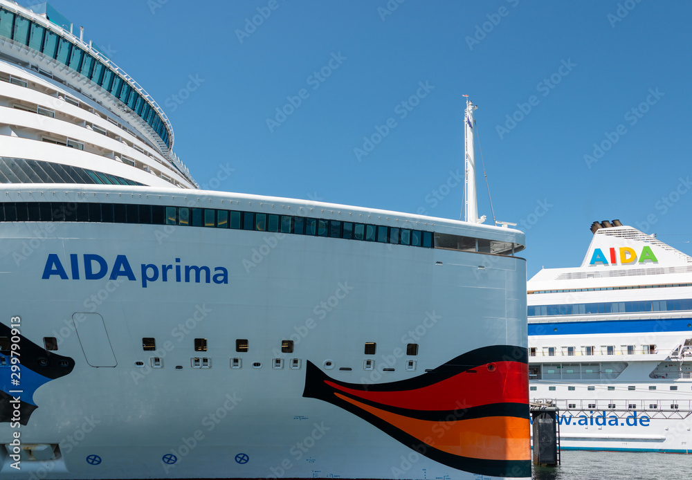 Foto de Kiel, Germany, Juni 29, 2019 - Die AIDA prima der AIDA Cruises ...