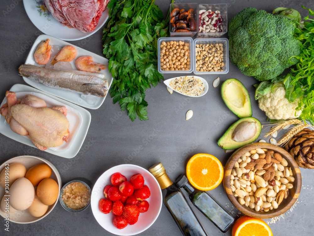 Fotka „Composition with food contains coenzyme Q10, antioxidant ...