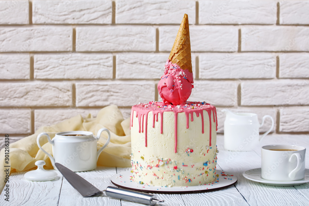 Outrageous Birthday Cakes