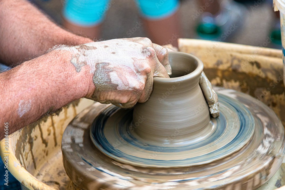 Creating pottery and ceramics at famous Thrapsano pottery village ...