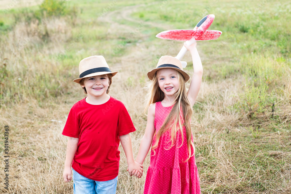 Summer holidays - love romance and people concept. First love. Two kids ...