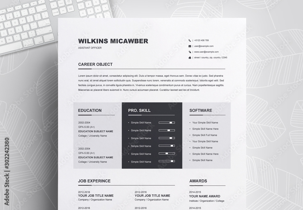 Resume Layout with Black Square Element Stock Template | Adobe Stock