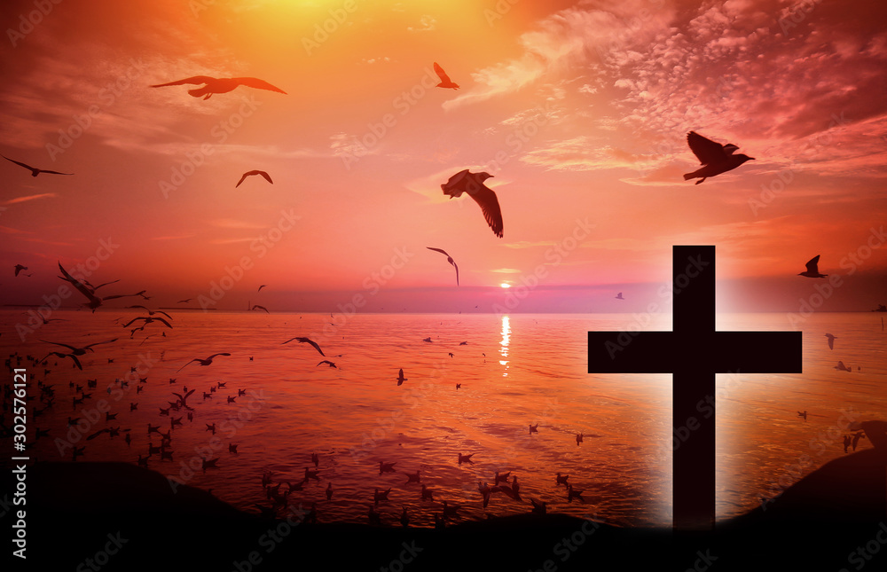 Foto de Christmas concept: the symbol of the cross of Jesus Christ on ...