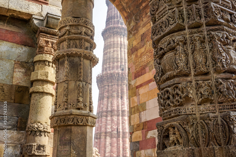 Qutub Minar - the tallest brick minaret in the world Stock Photo ...