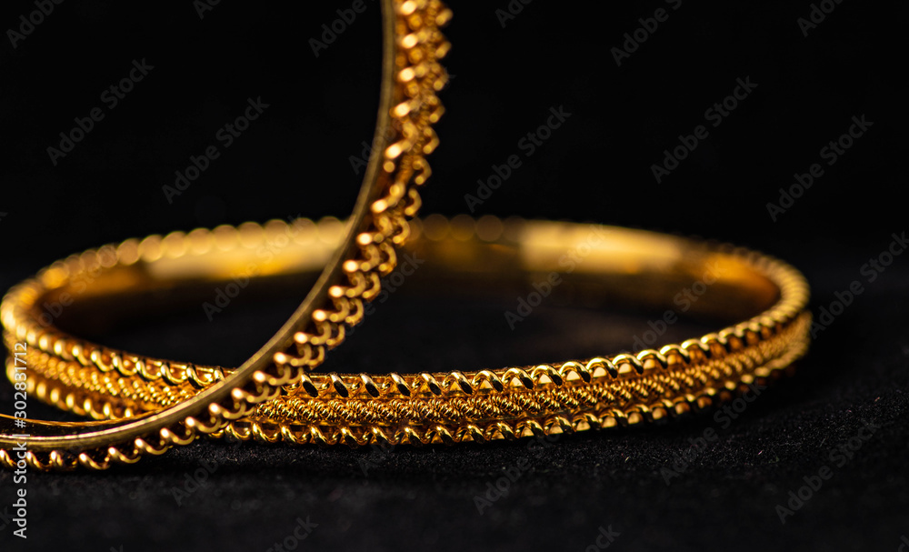Gold bangles / wedding bangles / Traditional gold bangles - Indian ...