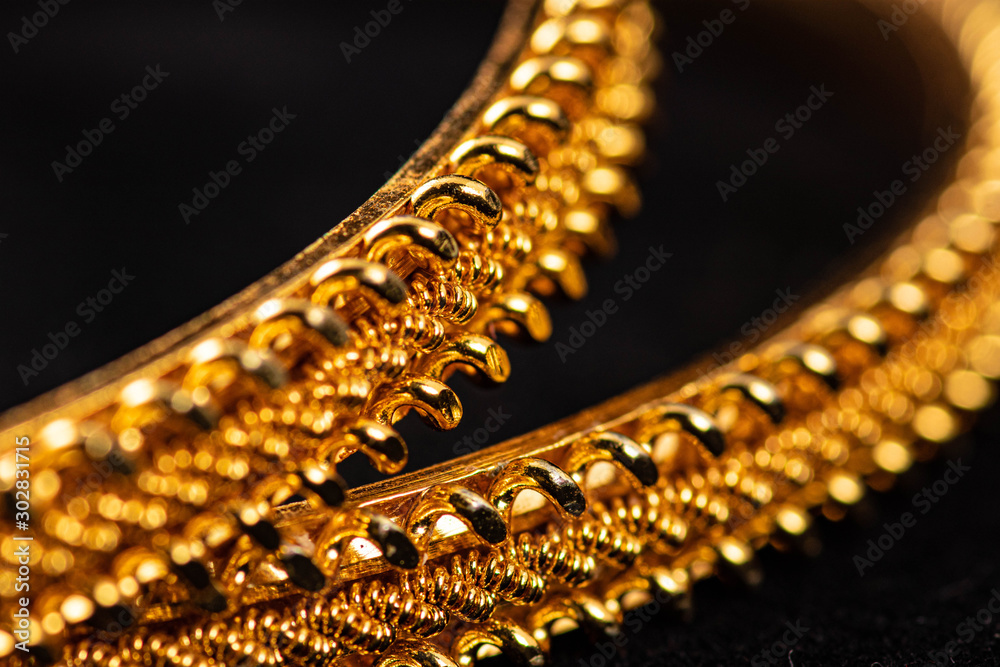 Gold bangles / wedding bangles / Traditional gold bangles - Indian ...