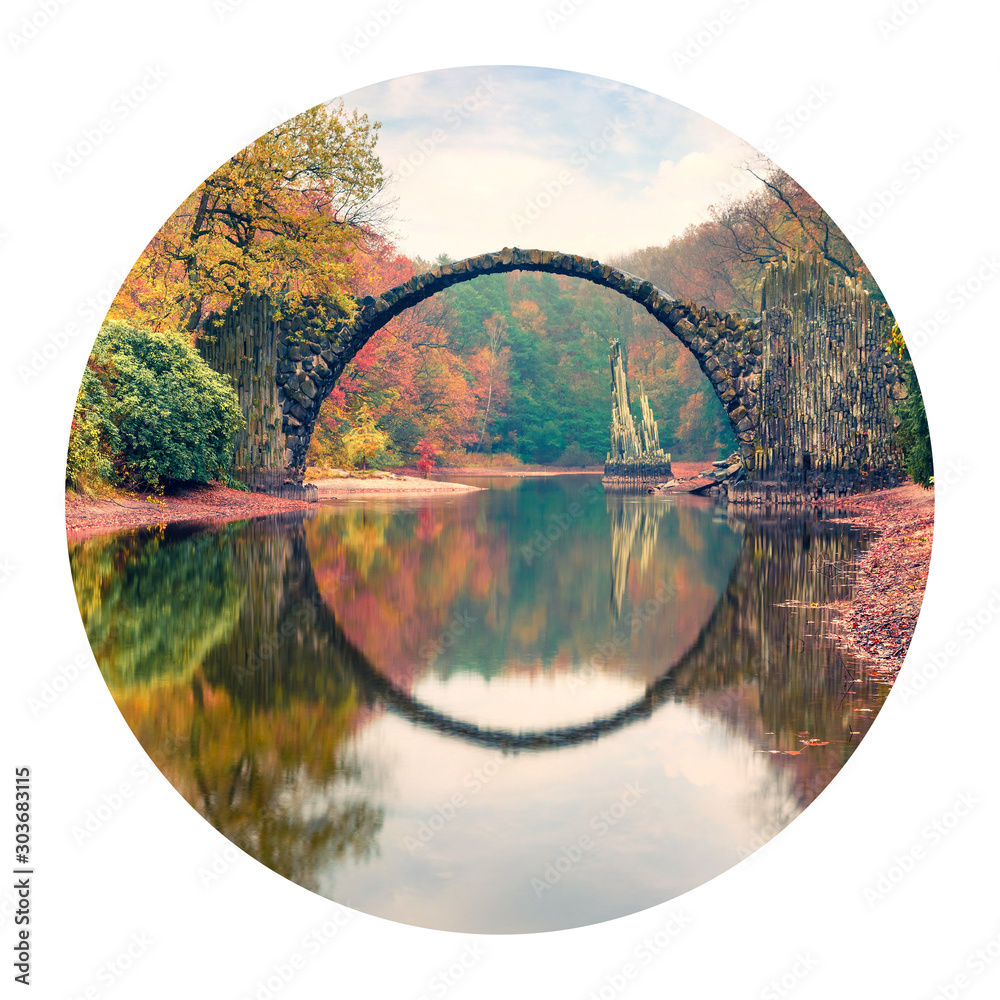 Round icon of nature with landscape. Impressive morning view of Rakotz ...