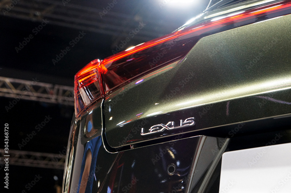 KUALA LUMPUR, MALAYSIA - NOVEMBER 24, 2018: Lexus car brand emblem and ...