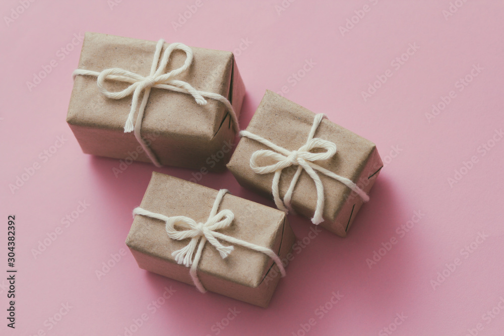 Set of parcels wrapping in brown craft paper and tie hemp string ...