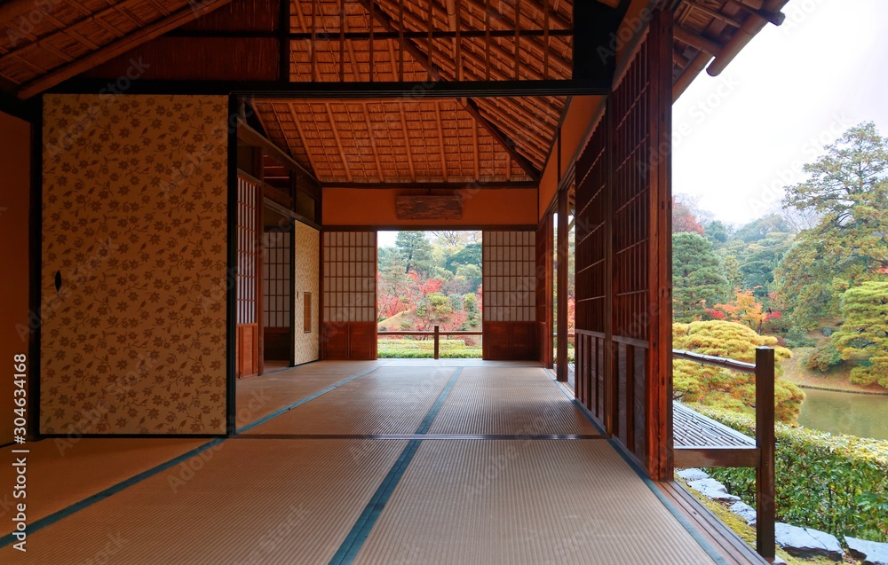 Perspective view through a traditional Japanese room with Tatami ...