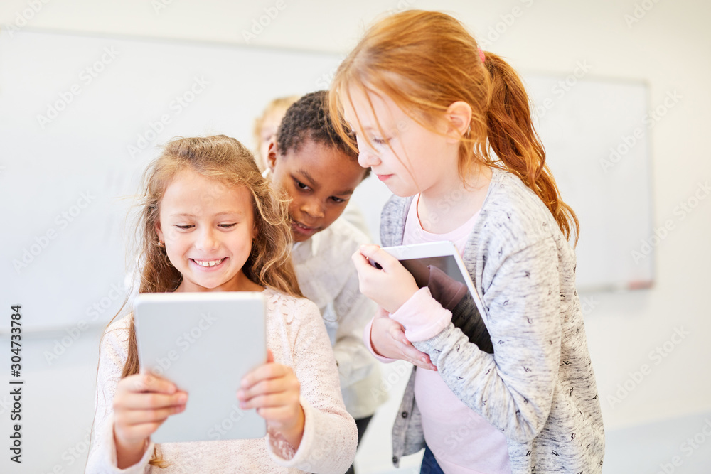 Children in computer science learn lessons online Stock Photo | Adobe Stock