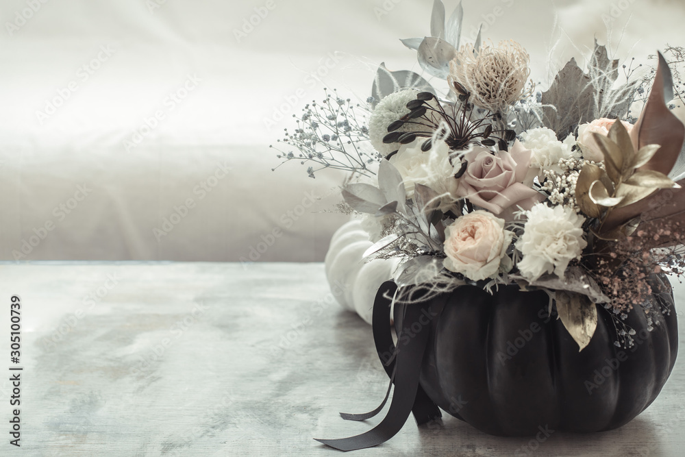 Beautiful composition of flowers in the interior of the room. Stock ...