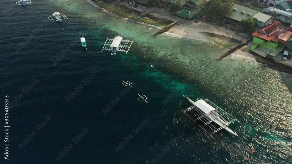 Paraw Filipino Traditional Boats Aerial View Revealing Coast of ...