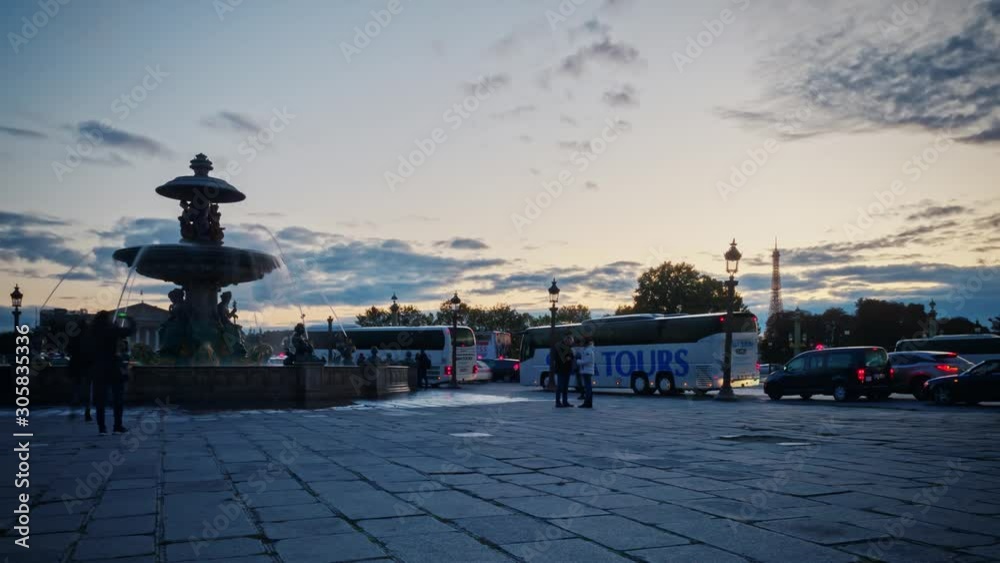 Time lapse of sunset to night at Place de la Concorde, Paris, France ...