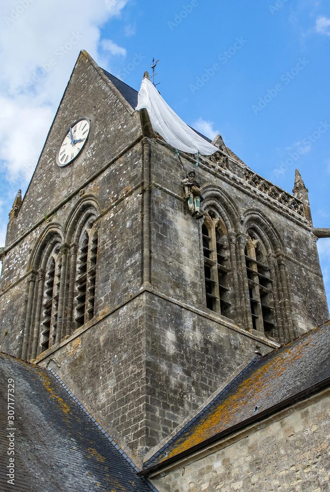 World War Two parachute memorial in honor of paratrooper John Steele on ...