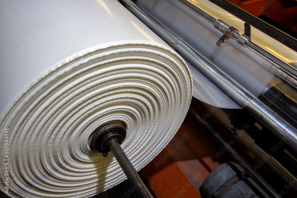 Foto de image of the inside workings of a machine with white high vis ...