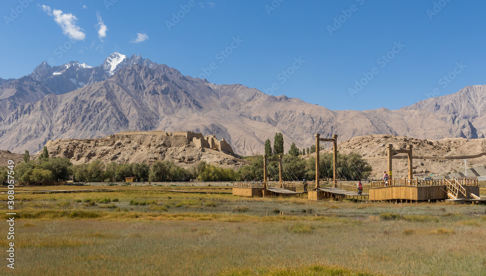 Tashkurgan, China - located 3.500m above the sea level, and last city ...