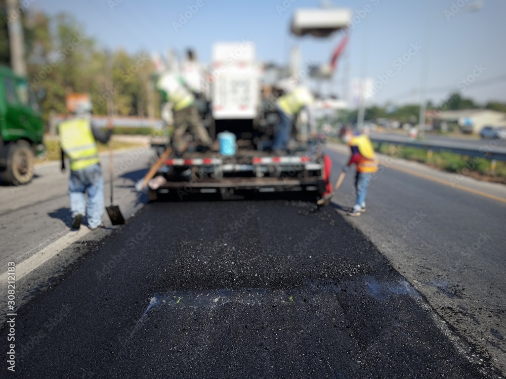 Road construction With the process of burning the road surface Then ...