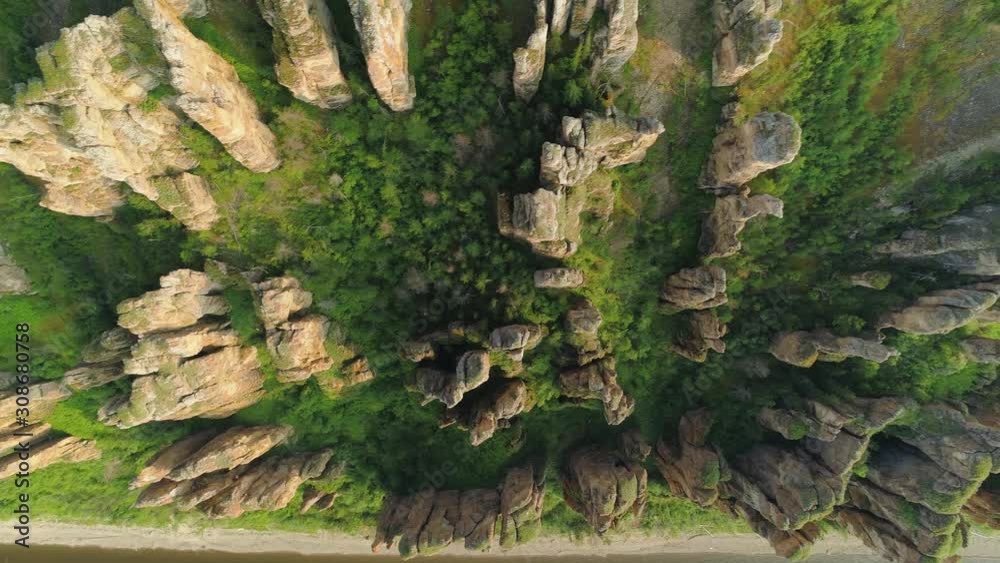 Vidéo Stock Aerial coastal cliffs of Lena River tall pillars of ...