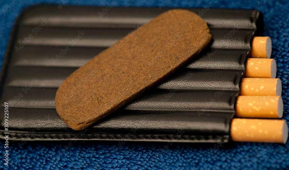 Medical Hashis in the Kingdom of Morocco - CBD medical Moroccan ...