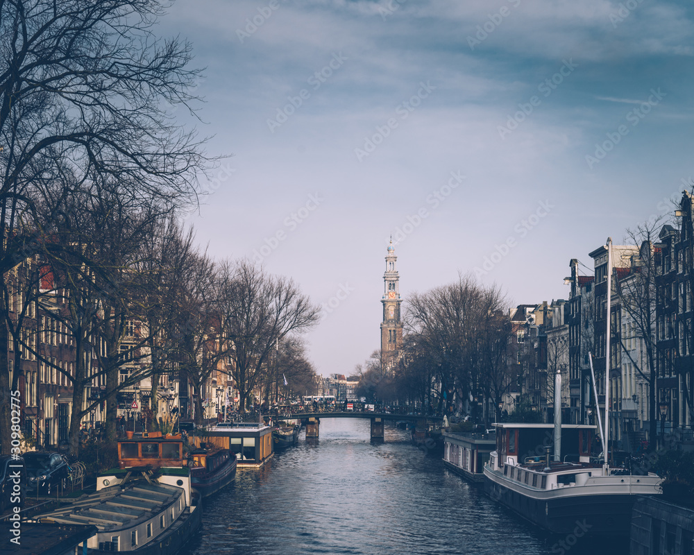 Amsterdam autumn in the morning, old city centre, canals of Amsterdam ...