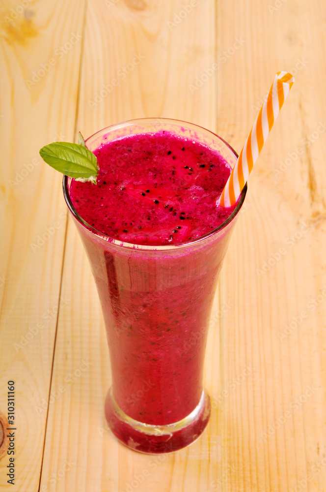 Red dragon fruit smoothies in glasses. Pitahaya fruit. Dragon Fruit ...