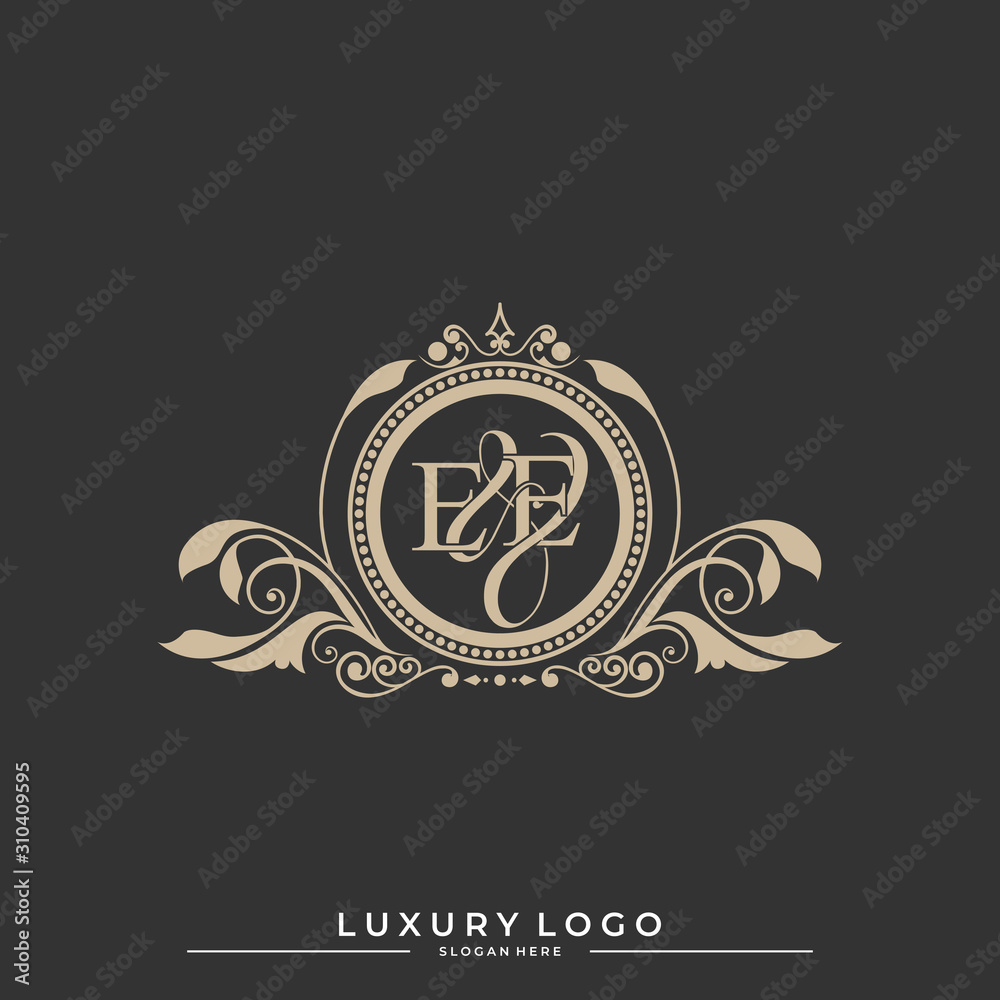 Vecteur Stock Logo Initial letter EE luxury vector mark, gold color ...
