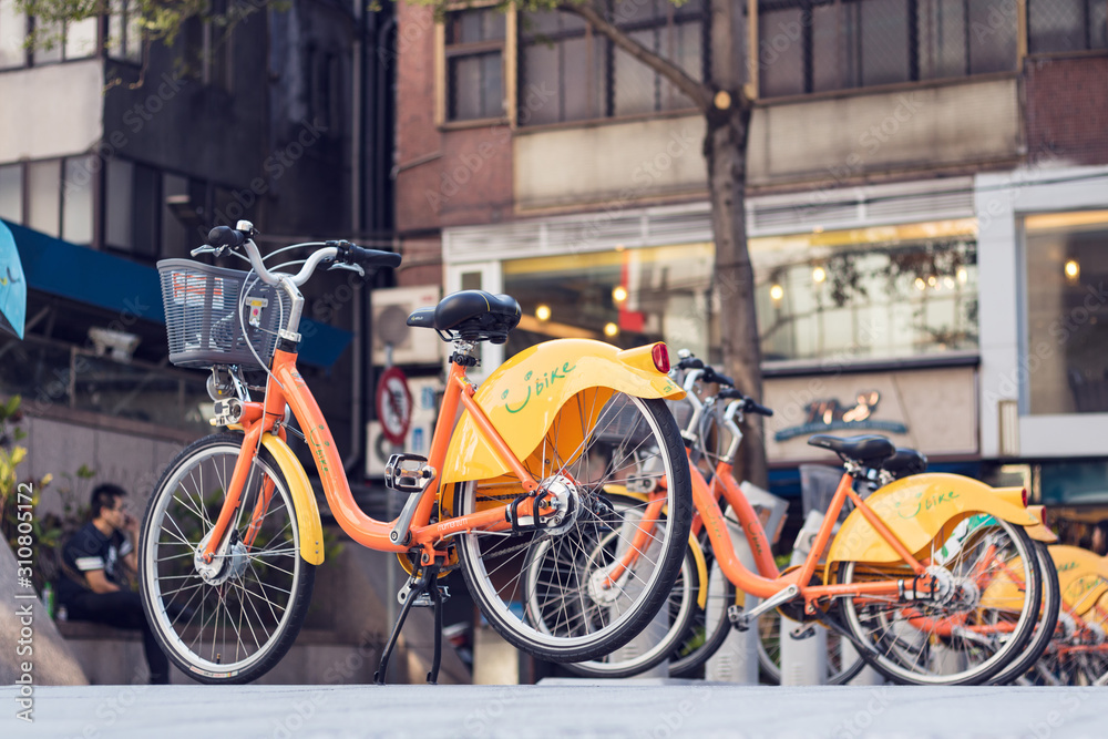 TAIPEI, TAIWAN - SEPTEMBER 9, 2015_Beautiful eco-friendly Youbike or ...