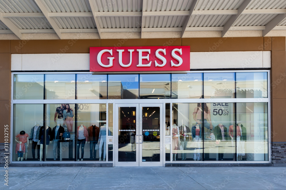 Niagara On the Lake, Canada- March 4, 2018: Guess storefront in Outlet ...