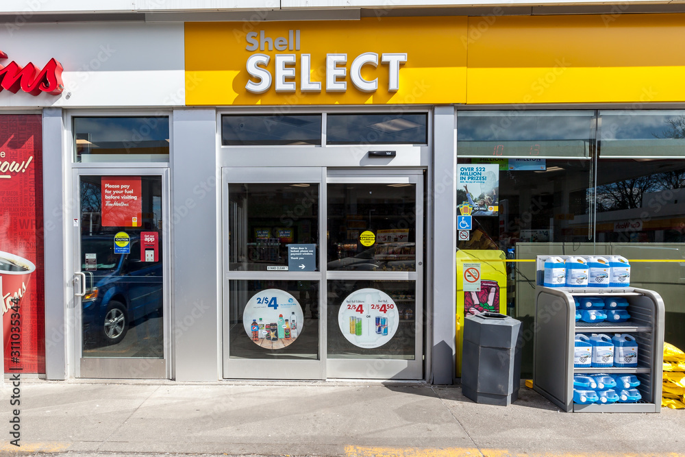 Toronto, Canada - March 11, 2018: A Shell Select storefront at shell ...