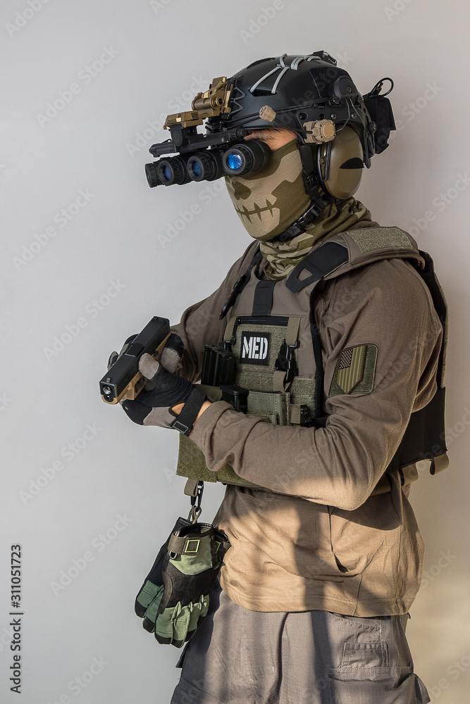 Airsoft Loadout Contractor