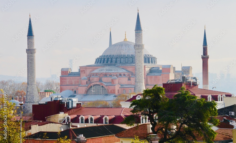 BASILIQUE SAINTE SOPHIE A ISTANBUL Stock Photo | Adobe Stock