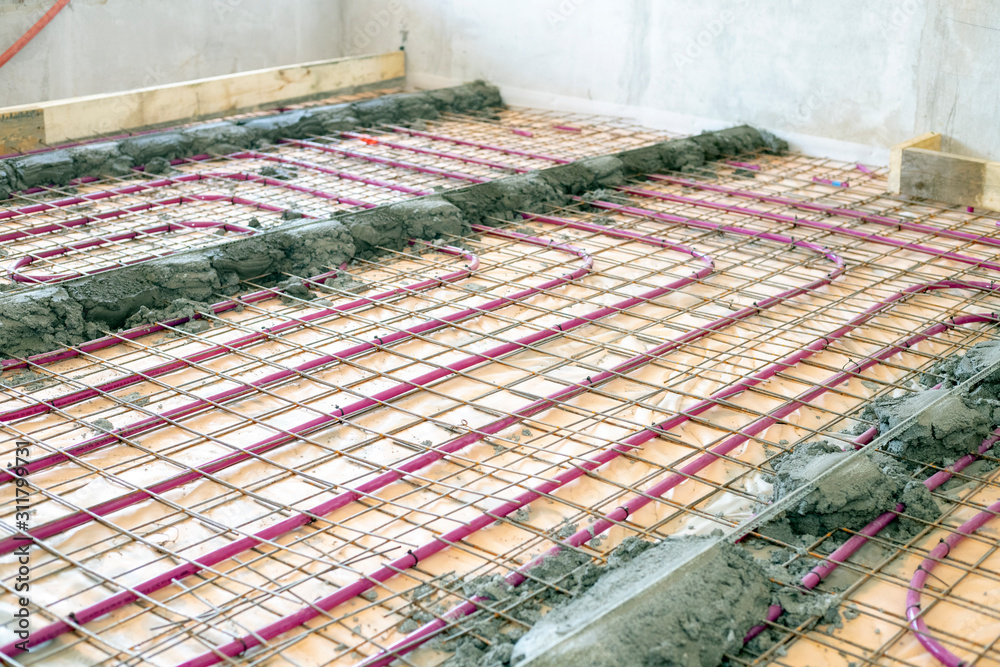 Installation of Underfloor heating, heated with antifreeze. Underfloor ...