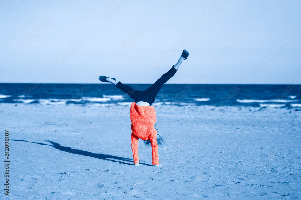 Funny Cartwheel Pictures