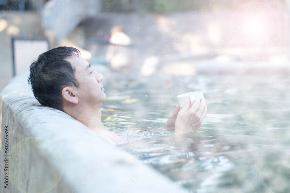 Foto de Nature Hotsping ans onsen travel tourism concept. Asia man ...