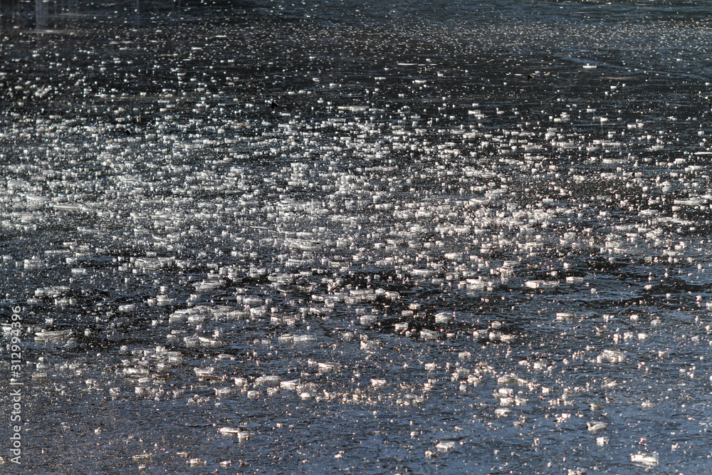 Eisfläche mit Eisbruch Stock Photo | Adobe Stock