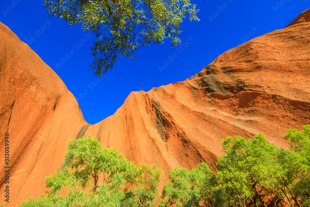 Kantju Gorge surrounded by sheer vertical walls along Uluru Mala Walk ...
